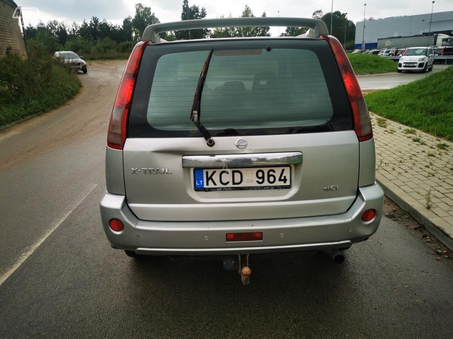 Nissan X-Trail 2004 in Ukmerge, with an engine capacity of 2.20 L and mileage of 300 thousand km for 1100 €, photo 6 on AUTOMOTO.COM.LV