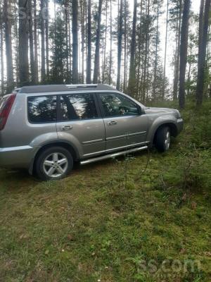 Nissan X-Trail 2005 in Saldus, with an engine capacity of 2.20 L and mileage of 411 thousand km for 1700 €, photo 1 on AUTOMOTO.COM.LV