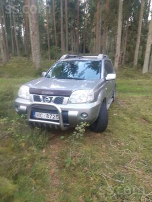 Nissan X-Trail 2005 in Saldus, with an engine capacity of 2.20 L and mileage of 411 thousand km for 1700 €, photo 2 on AUTOMOTO.COM.LV