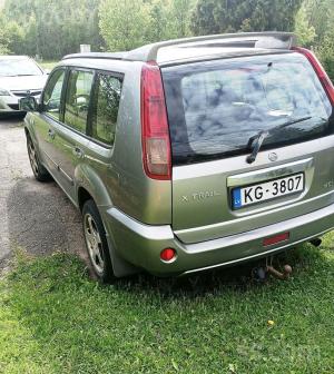 Nissan X-Trail 2005 in Limbazi, with an engine capacity of 2.20 L and mileage of 315 thousand km for 1000 €, photo 7 on AUTOMOTO.COM.LV