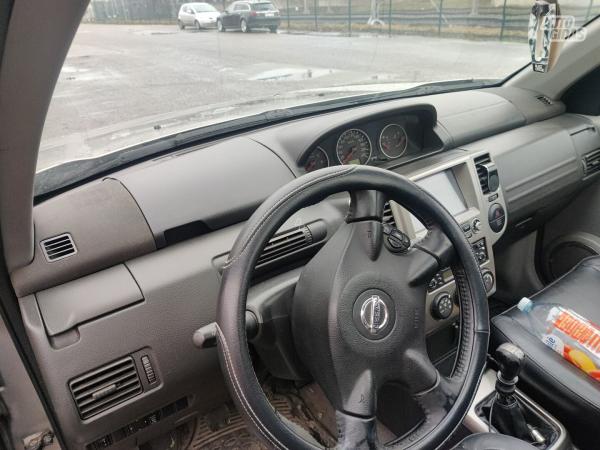 Nissan X-Trail 2005 Šauļi, ar dzinēja tilpumu 2.20 L un nobraukumu 300 tūkst. km par 1650 €, foto 7 vietnē AUTOMOTO.COM.LV