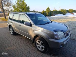 Nissan X-Trail 2005 Panevēža, ar dzinēja tilpumu 2.10 L un nobraukumu 230 tūkst. km par 1700 €, foto 5 vietnē AUTOMOTO.COM.LV