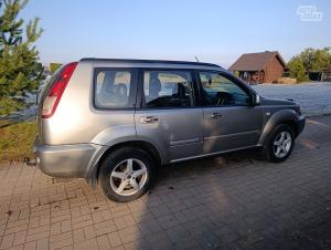 Nissan X-Trail 2005 Panevēža, ar dzinēja tilpumu 2.10 L un nobraukumu 230 tūkst. km par 1700 €, foto 9 vietnē AUTOMOTO.COM.LV