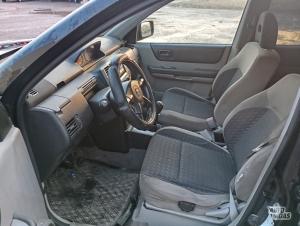 Nissan X-Trail 2005 in Kaunas, with an engine capacity of 2.20 L and mileage of 296 thousand km for 2100 €, photo 12 on AUTOMOTO.COM.LV
