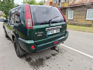 Ниссан ИксТрейл 2005 в Каунас, объемом двигателя 2.20 л и пробегом 300 тыс. км за 1000 €, фото 7 на AUTOMOTO.COM.LV