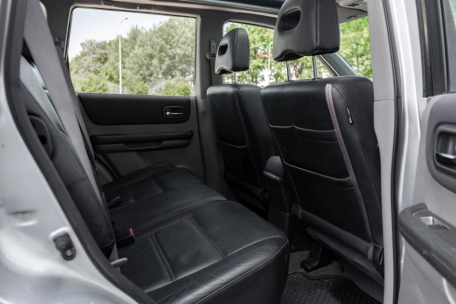 Nissan X-Trail 2005 Rīga, ar dzinēja tilpumu 2.50 L un nobraukumu 229 tūkst. km par 2900 €, foto 10 vietnē AUTOMOTO.COM.LV