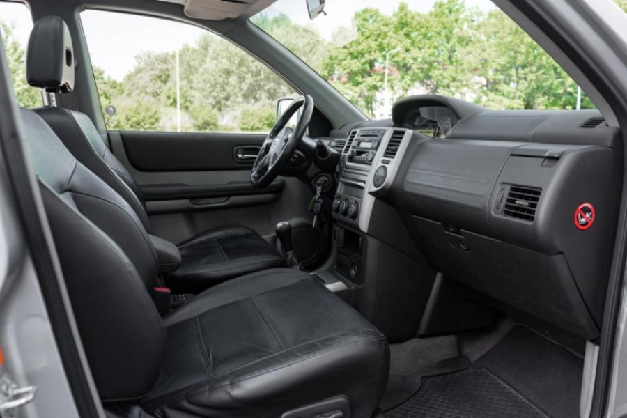 Nissan X-Trail 2005 Rīga, ar dzinēja tilpumu 2.50 L un nobraukumu 229 tūkst. km par 2900 €, foto 13 vietnē AUTOMOTO.COM.LV