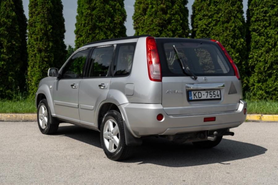 Nissan X-Trail 2005 Rīga, ar dzinēja tilpumu 2.50 L un nobraukumu 229 tūkst. km par 2900 €, foto 16 vietnē AUTOMOTO.COM.LV