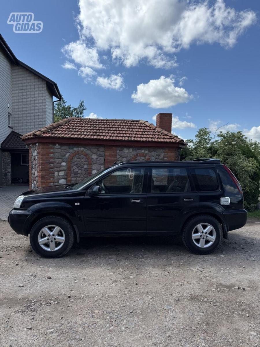 Nissan X-Trail 2005 Marijampole, ar dzinēja tilpumu 2.20 L un nobraukumu 375 tūkst. km par 1350 €, foto 3 vietnē AUTOMOTO.COM.LV