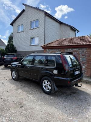 Nissan X-Trail 2005 Marijampole, ar dzinēja tilpumu 2.20 L un nobraukumu 375 tūkst. km par 1350 €, foto 4 vietnē AUTOMOTO.COM.LV