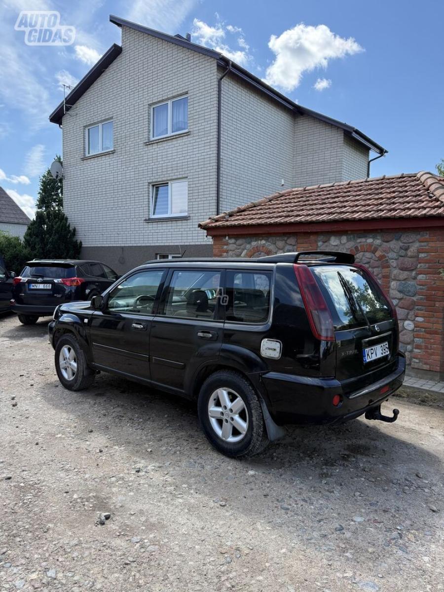 Nissan X-Trail 2005 Marijampole, ar dzinēja tilpumu 2.20 L un nobraukumu 375 tūkst. km par 1350 €, foto 4 vietnē AUTOMOTO.COM.LV