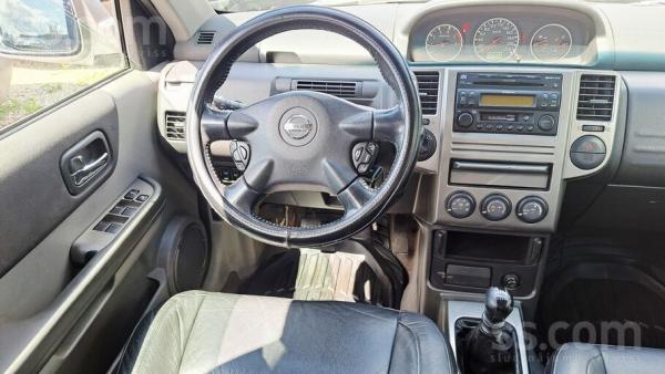 Nissan X-Trail 2005 in Riga, with an engine capacity of 2.20 L and mileage of 240 thousand km for 1490 €, photo 9 on AUTOMOTO.COM.LV
