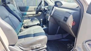 Nissan X-Trail 2005 Rīga, ar dzinēja tilpumu 2.20 L un nobraukumu 240 tūkst. km par 1490 €, foto 12 vietnē AUTOMOTO.COM.LV