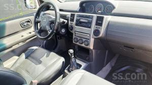 Nissan X-Trail 2005 Rīga, ar dzinēja tilpumu 2.20 L un nobraukumu 240 tūkst. km par 1490 €, foto 13 vietnē AUTOMOTO.COM.LV