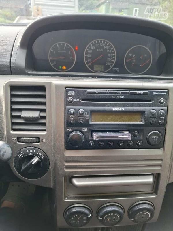 Nissan X-Trail 2005 in Telschi, with an engine capacity of 2.20 L and mileage of 300 thousand km for 850 €, photo 7 on AUTOMOTO.COM.LV