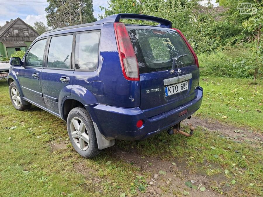 Nissan X-Trail 2005 Telšiai, ar dzinēja tilpumu 2.20 L un nobraukumu 300 tūkst. km par 850 €, foto 8 vietnē AUTOMOTO.COM.LV