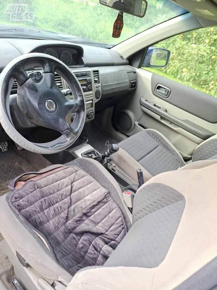 Nissan X-Trail 2005 Telšiai, ar dzinēja tilpumu 2.20 L un nobraukumu 300 tūkst. km par 850 €, foto 9 vietnē AUTOMOTO.COM.LV