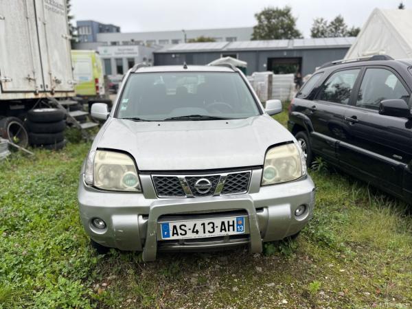 Nissan X-Trail 2005 in Kaunas, with an engine capacity of 2.20 L and mileage of 268 thousand km for 1699 €, photo 1 on AUTOMOTO.COM.LV