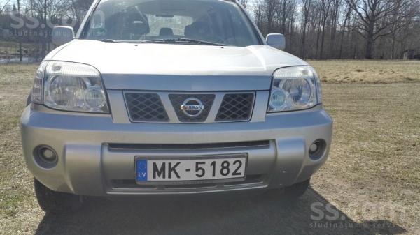 Nissan X-Trail 2006 Ogre, ar dzinēja tilpumu 2.20 L un nobraukumu 250 tūkst. km par 3200 €, foto 4 vietnē AUTOMOTO.COM.LV
