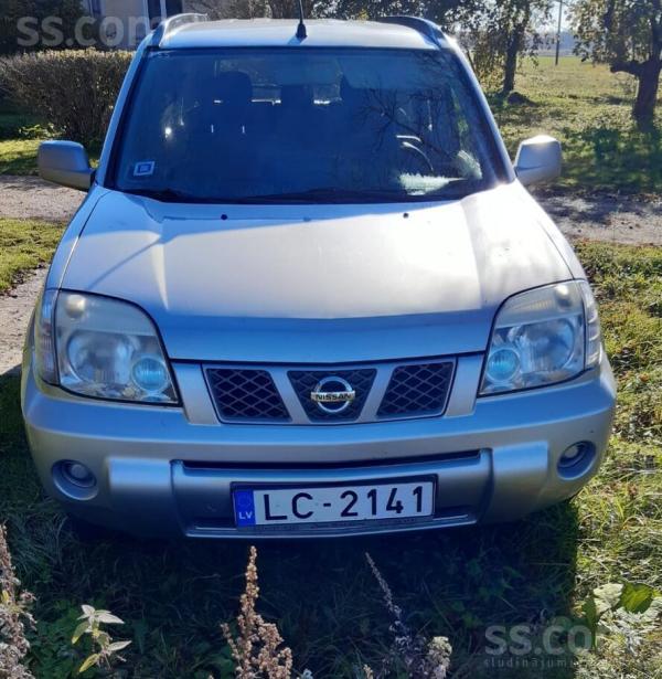 Nissan X-Trail 2006 in Daugavpils, with an engine capacity of 2.20 L and mileage of 344 thousand km for 2400 €, photo 2 on AUTOMOTO.COM.LV