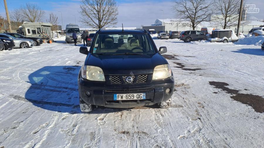 Nissan X-Trail 2006 Viļņa, ar dzinēja tilpumu 2.20 L un nobraukumu 289 tūkst. km par 2950 €, foto 1 vietnē AUTOMOTO.COM.LV