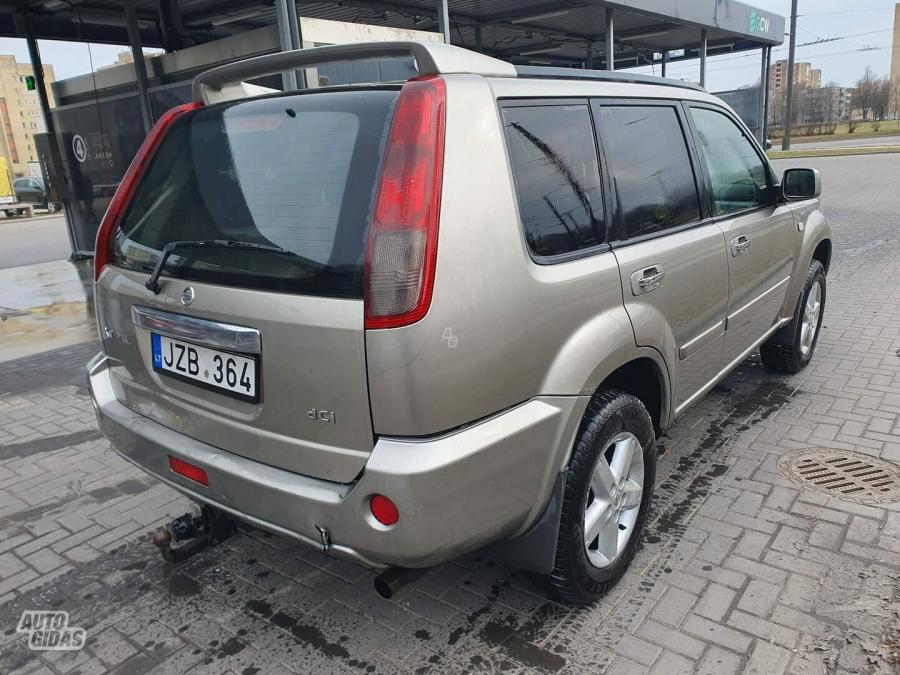 Nissan X-Trail 2006 in Kaunas, with an engine capacity of 2.20 L and mileage of 290 thousand km for 1450 €, photo 6 on AUTOMOTO.COM.LV