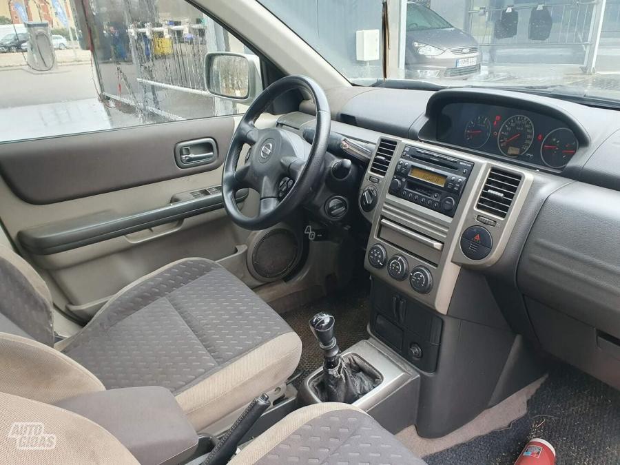 Nissan X-Trail 2006 in Kaunas, with an engine capacity of 2.20 L and mileage of 290 thousand km for 1450 €, photo 7 on AUTOMOTO.COM.LV