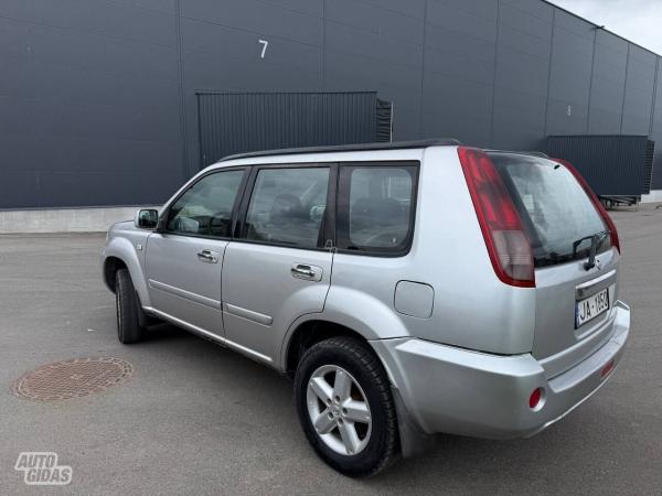 Nissan X-Trail 2006 in Kaunas, with an engine capacity of 2.20 L and mileage of 250 thousand km for 1950 €, photo 4 on AUTOMOTO.COM.LV