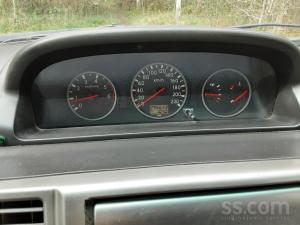 Ниссан ИксТрейл 2006 в Рига, объемом двигателя 2.20 л и пробегом 296 тыс. км за 1950 €, фото 3 на AUTOMOTO.COM.LV