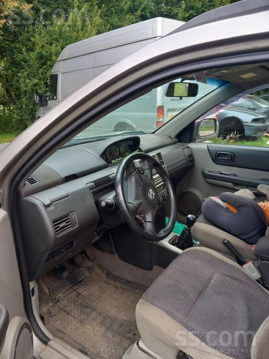 Nissan X-Trail 2006 Jelgava, ar dzinēja tilpumu 2.20 L un nobraukumu 370 tūkst. km par 1700 €, foto 6 vietnē AUTOMOTO.COM.LV