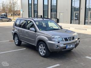 Ниссан ИксТрейл 2006 в Вильнюс, объемом двигателя 2.20 л и пробегом 269 тыс. км за 2300 €, фото 3 на AUTOMOTO.COM.LV