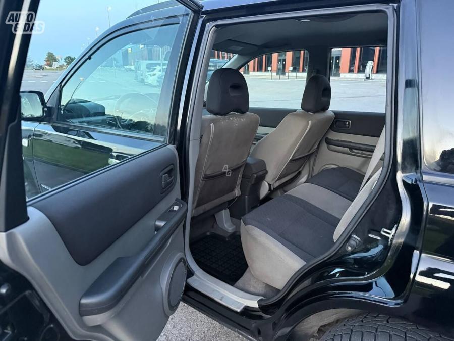 Nissan X-Trail 2006 Kauņa, ar dzinēja tilpumu 2.20 L un nobraukumu 230 tūkst. km par 2300 €, foto 10 vietnē AUTOMOTO.COM.LV
