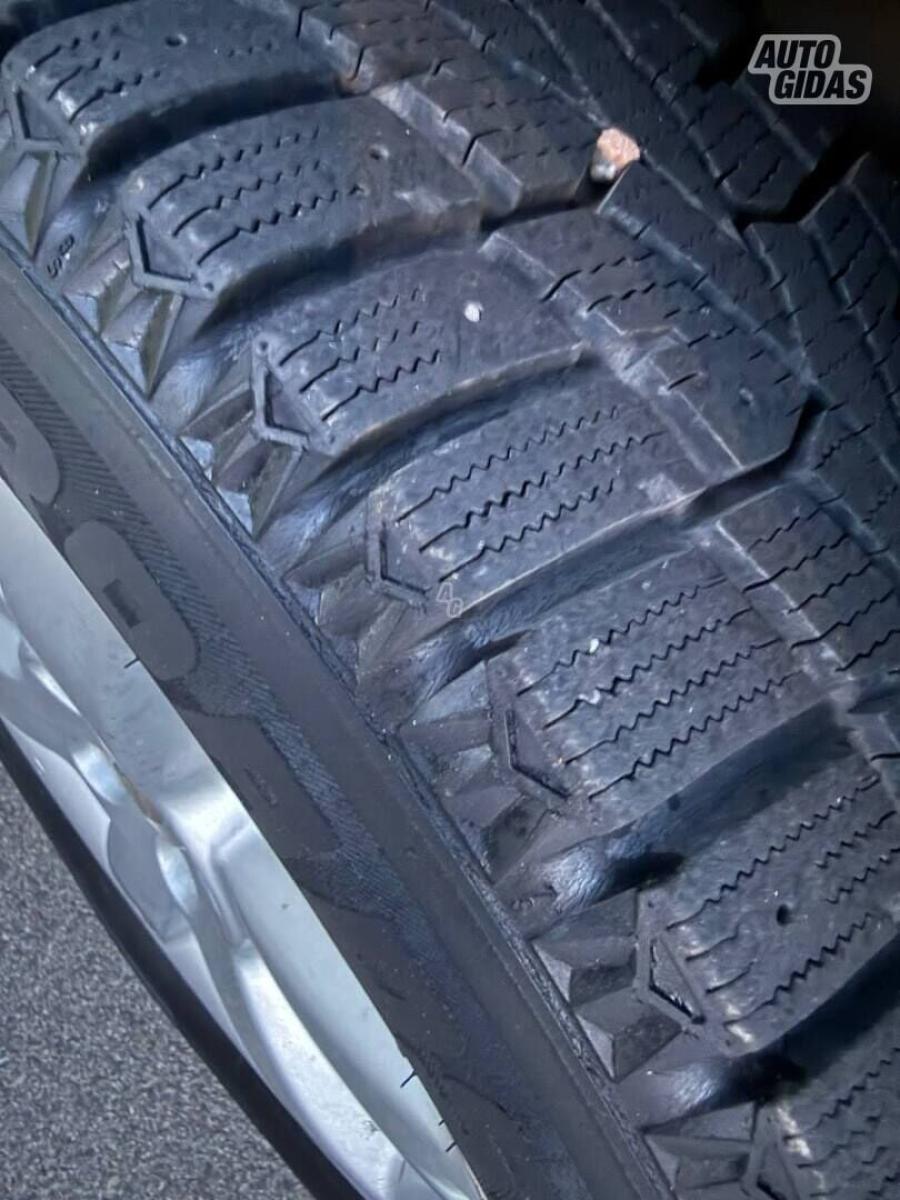 Nissan X-Trail 2006 Kauņa, ar dzinēja tilpumu 2.20 L un nobraukumu 230 tūkst. km par 2300 €, foto 14 vietnē AUTOMOTO.COM.LV