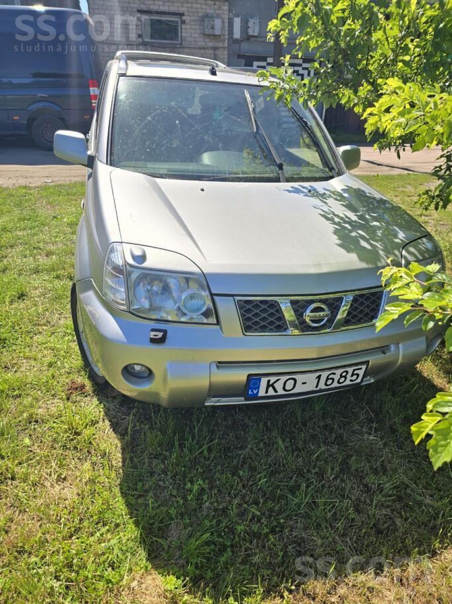 Nissan X-Trail 2006 Liepāja, ar dzinēja tilpumu 2.20 L un nobraukumu 240 tūkst. km par 1900 €, foto 4 vietnē AUTOMOTO.COM.LV