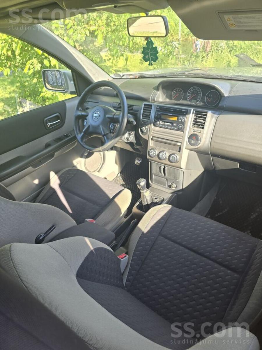 Nissan X-Trail 2006 Liepāja, ar dzinēja tilpumu 2.20 L un nobraukumu 240 tūkst. km par 1900 €, foto 9 vietnē AUTOMOTO.COM.LV