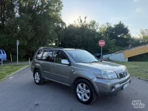 Nissan X-Trail 2006 in Kaunas, with an engine capacity of 2.20 L and mileage of 270 thousand km for 1650 €, photo 7 on AUTOMOTO.COM.LV