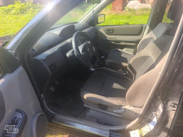 Nissan X-Trail 2006 Ignalina, ar dzinēja tilpumu 2.20 L un nobraukumu 334 tūkst. km par 1350 €, foto 5 vietnē AUTOMOTO.COM.LV