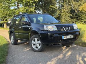 Nissan X-Trail 2006 Kauņa, ar dzinēja tilpumu 2.20 L un nobraukumu 490 tūkst. km par 1700 €, foto  vietnē AUTOMOTO.COM.LV