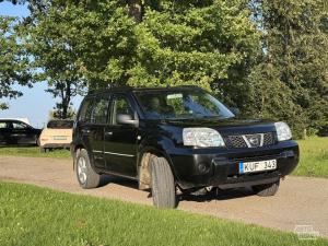 Ниссан ИксТрейл 2006 в Каунас, объемом двигателя 2.20 л и пробегом 490 тыс. км за 1700 €, фото 7 на AUTOMOTO.COM.LV
