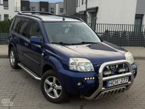 Nissan X-Trail 2006 Viļņa, ar dzinēja tilpumu 2.50 L un nobraukumu 170 tūkst. km par 2000 €, foto  vietnē AUTOMOTO.COM.LV