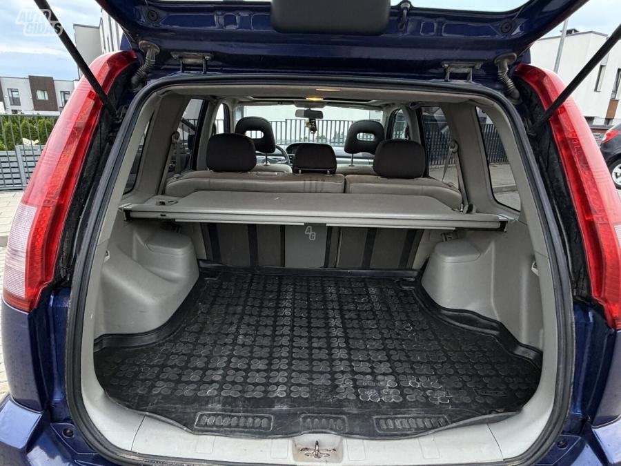 Nissan X-Trail 2006 Viļņa, ar dzinēja tilpumu 2.50 L un nobraukumu 170 tūkst. km par 2000 €, foto 19 vietnē AUTOMOTO.COM.LV
