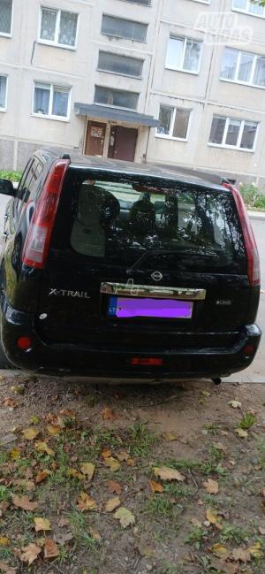 Nissan X-Trail 2006 Viļņa, ar dzinēja tilpumu 2.50 L un nobraukumu 328 tūkst. km par 2900 €, foto 9 vietnē AUTOMOTO.COM.LV