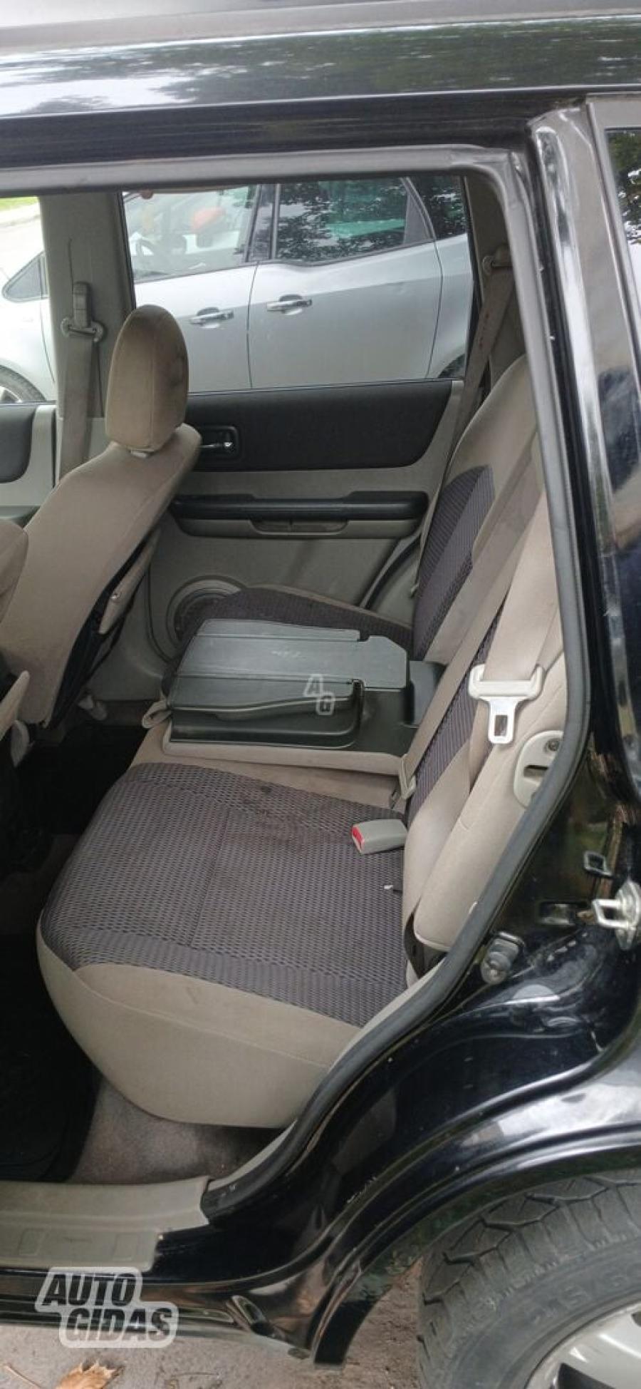 Nissan X-Trail 2006 Viļņa, ar dzinēja tilpumu 2.50 L un nobraukumu 328 tūkst. km par 2900 €, foto 13 vietnē AUTOMOTO.COM.LV