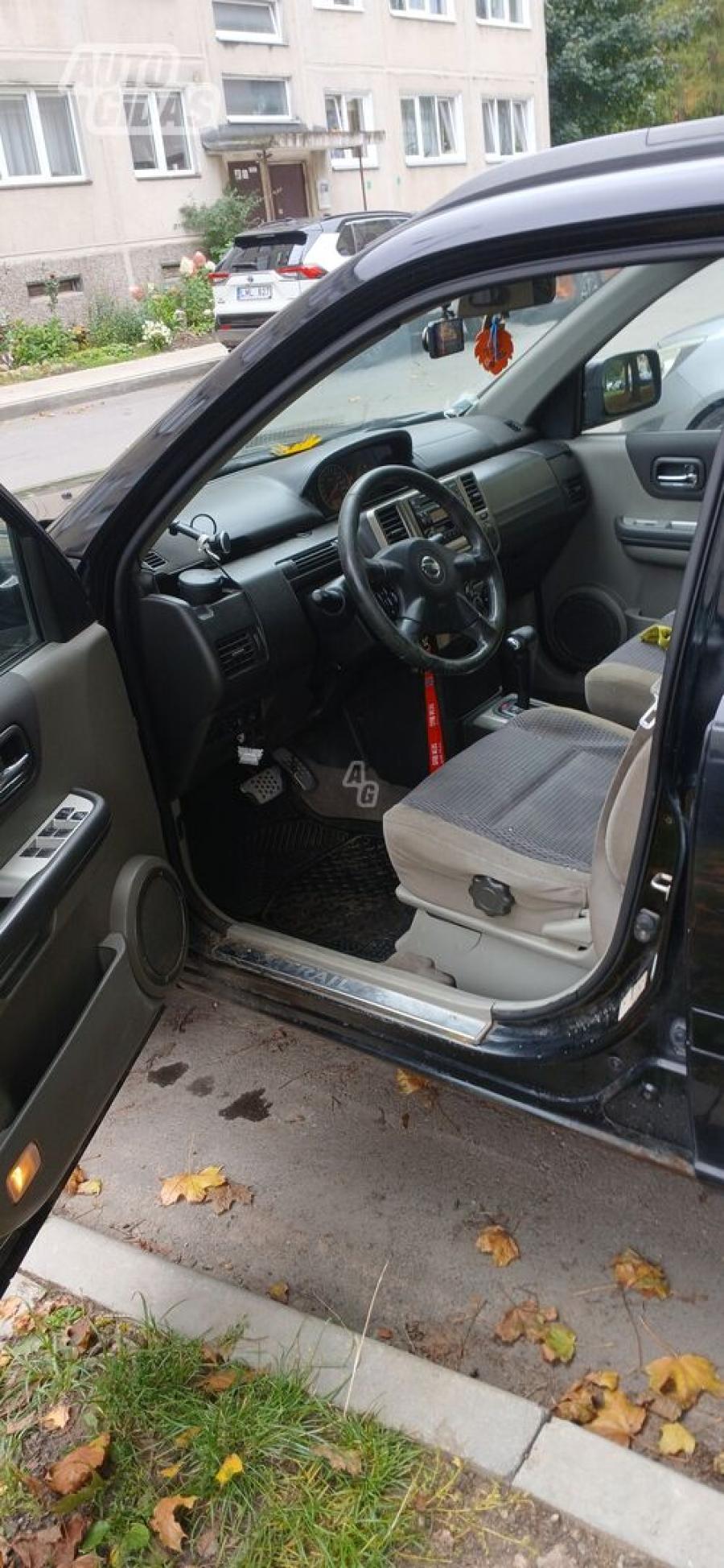 Nissan X-Trail 2006 Viļņa, ar dzinēja tilpumu 2.50 L un nobraukumu 328 tūkst. km par 2900 €, foto 21 vietnē AUTOMOTO.COM.LV