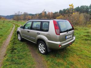 Nissan X-Trail 2006 in Vilnius, with an engine capacity of 2.20 L and mileage of 272 thousand km for 1800 €, photo 3 on AUTOMOTO.COM.LV