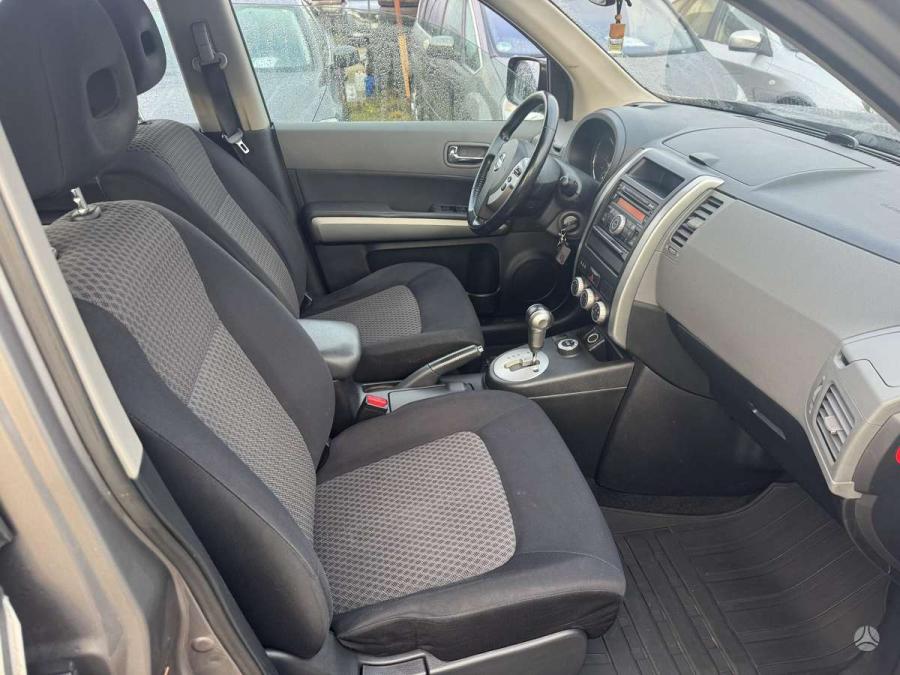 Nissan X-Trail 2007 in Vilnius, with an engine capacity of 2.00 L and mileage of 290 thousand km for 3800 €, photo 15 on AUTOMOTO.COM.LV