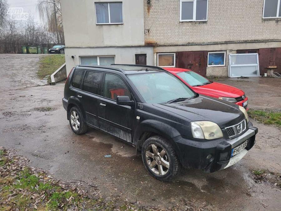 Nissan X-Trail 2007 in Kaunas, with an engine capacity of 2.20 L and mileage of 280 thousand km for 1190 €, photo 5 on AUTOMOTO.COM.LV
