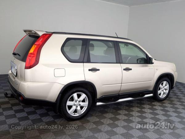 Nissan X-Trail 2007 in Tallinn, with an engine capacity of 2.00 L and mileage of 288 thousand km for 2499 €, photo 3 on AUTOMOTO.COM.LV