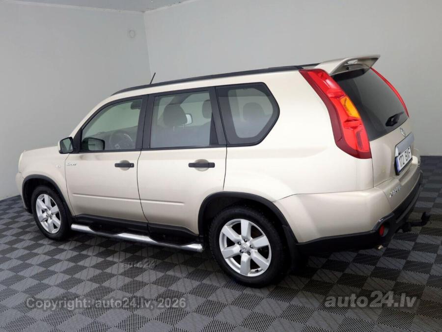 Nissan X-Trail 2007 Tallina, ar dzinēja tilpumu 2.00 L un nobraukumu 288 tūkst. km par 2499 €, foto 4 vietnē AUTOMOTO.COM.LV