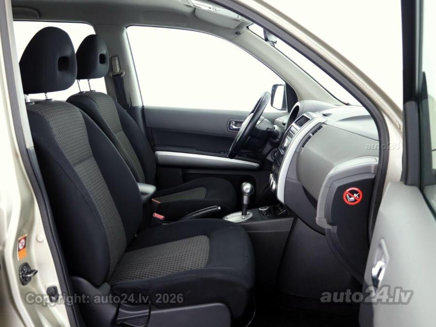 Nissan X-Trail 2007 Tallina, ar dzinēja tilpumu 2.00 L un nobraukumu 288 tūkst. km par 2499 €, foto 6 vietnē AUTOMOTO.COM.LV
